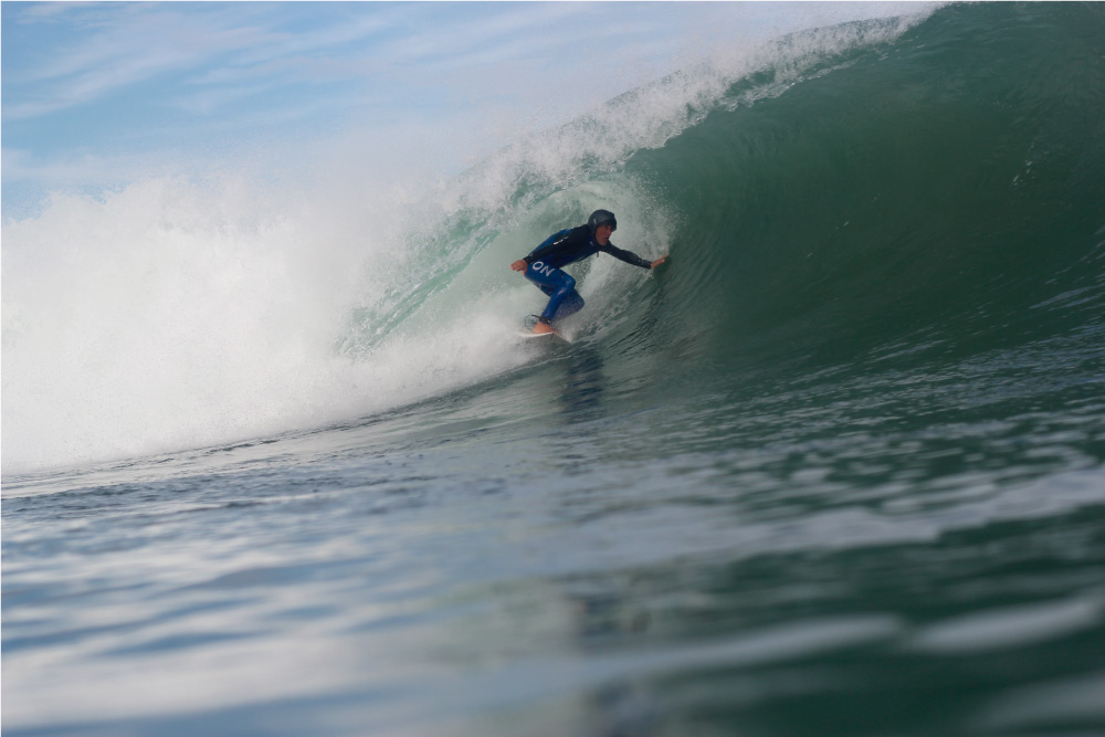 ALL WE DO IS SURF - Javier Swayne y compañía en un febrero norteño ...